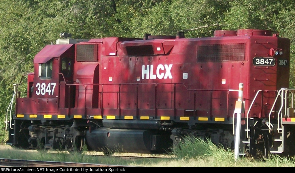 HLCX 3847, conductor's side view
